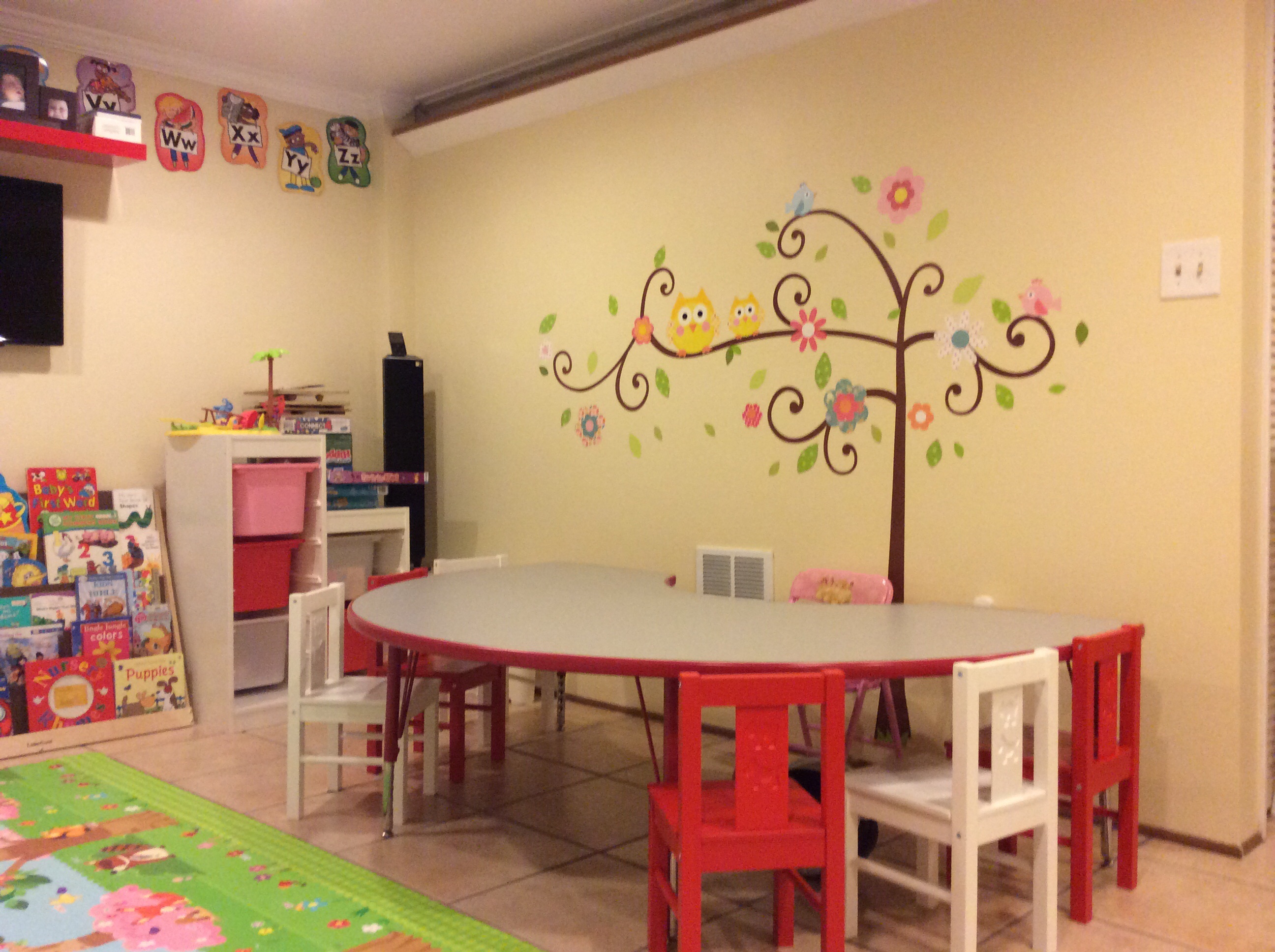 little-explorers-bilingual-daycare-burke-carelulu